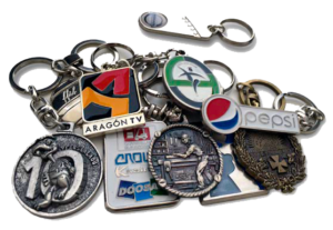 Pins - Llaveros y Pins personalizados